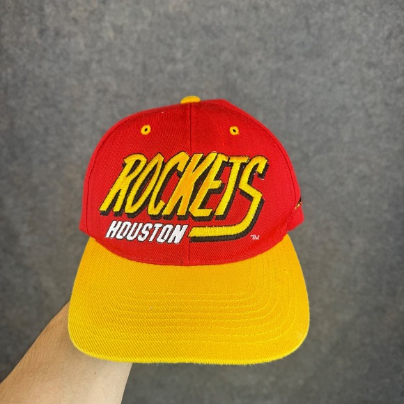 AJD | Accessories | Vintage Houston Rockets Snapback Hat Adult Red ...